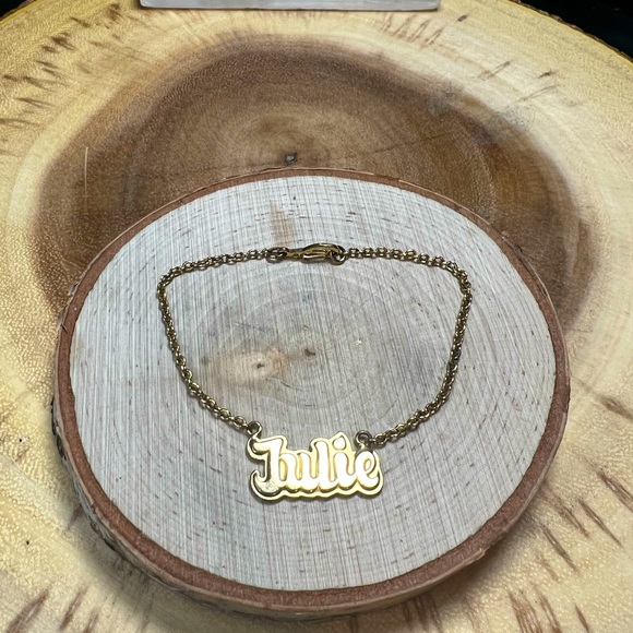 Vintage | Jewelry | Vtg Gold Tone Julie Bracelet | Poshmark